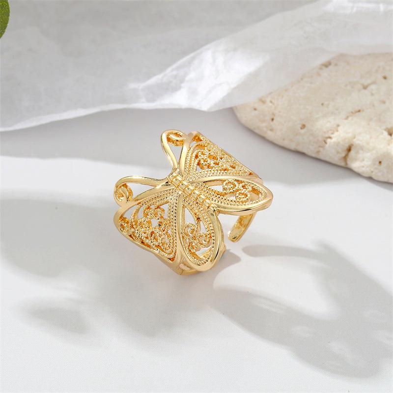 Golden Butterfly Ring – Curated By Suarez